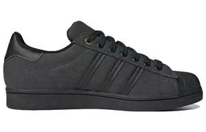 Adidas Superstar Sneakers