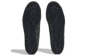 Adidas Superstar Sneakers