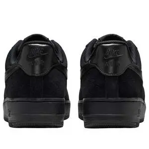Nike Force 1 '07 Sneakers