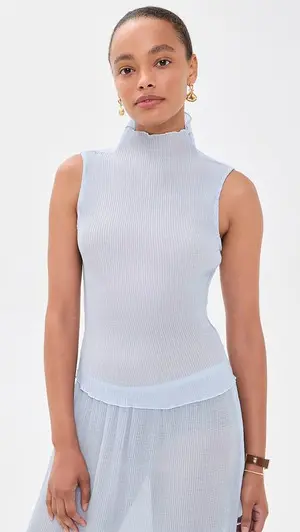 Lioness Ford Top - Soft Blue