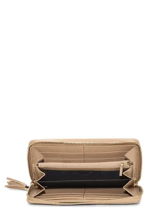 Gucci Soho Zip Around Wallet - Brown