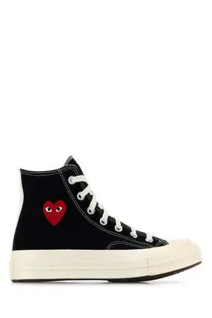 Play Comme Des Garcon Comme Des Garcons Play Women's Canvas Low-Top Sneaker With Heart Emblem Black