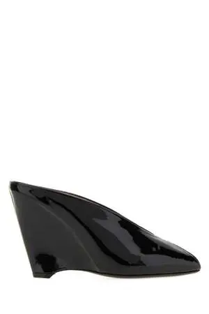 SALVATORE FERRAGAMO Ferragamo Alicia Flat Leather Pumps
