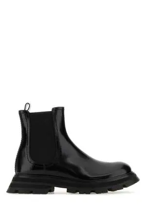 Alexander McQueen Leather Chelsea Boots