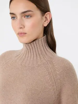 Max Mara Wool And Cashmere Yarn Polo-neck Sweater