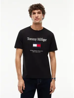 Tommy Hilfiger Embroidered Flag Logo T-shirt - Black