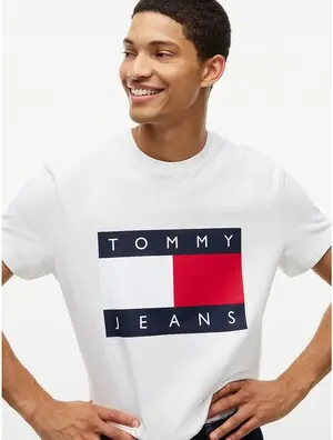 Tommy Hilfiger Big Flag Logo T-shirt