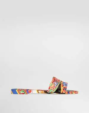 Dolce & Gabbana Carretto Print Rubber Slides - Multicolor