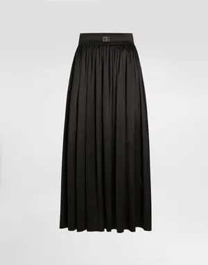Dolce & Gabbana Skirt With Metal Logo