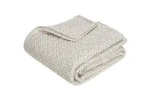 MATOUK Schumacher Laksha Quilt Oak