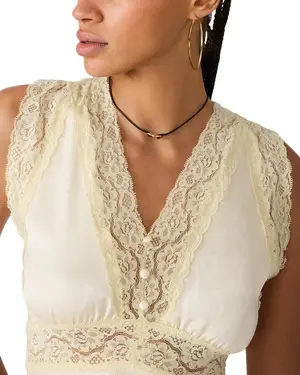 Steve Madden Elinor Sleeveless Lace Trim Top