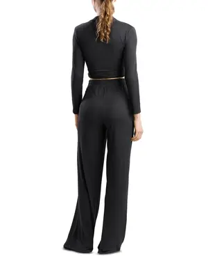 Natori Bliss Essentials Ballet Wrap Top - Black