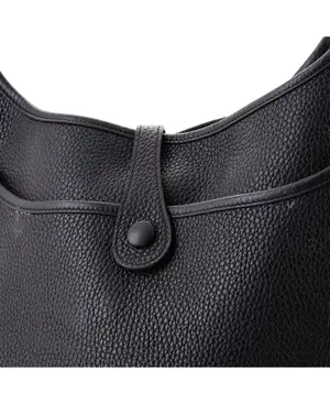 Hermès Pm Evelyne Bag Gen Iii Clemence - Black