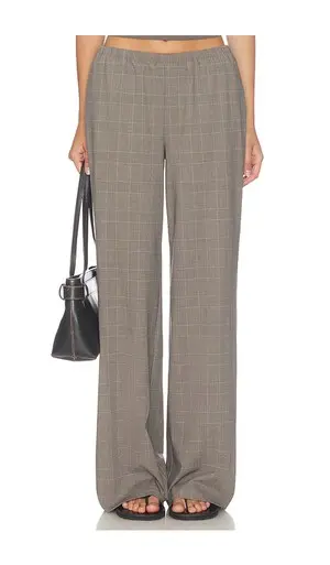 Good American The Pull On Trouser In Brown - Mini Plaid
