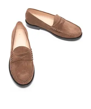 STUART WEITZMAN Lottie Loafer