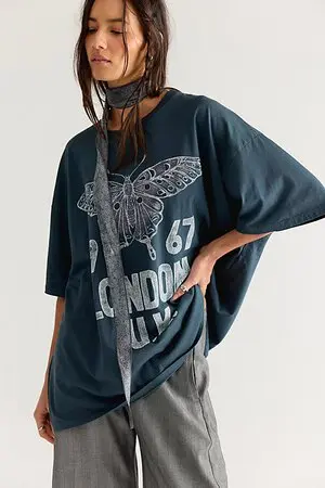 Daydreamer Fleetwood Mac London 1967 Oversized Tee - Vintage Black