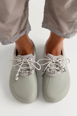 CROCS Axel Suede Mules - Elephant