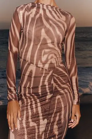 Suboo Long-sleeve Printed Midi Dress