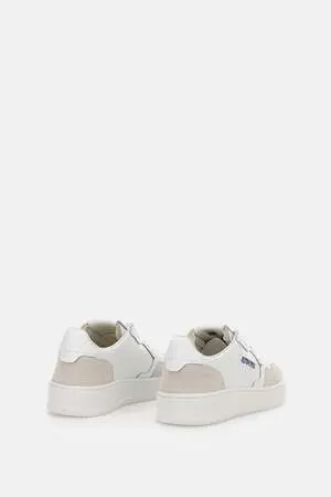 AUTRY Medalist Low Leather Sneakers - White