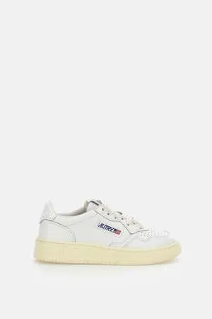 AUTRY Medalist Low Sneakers In Leather - White