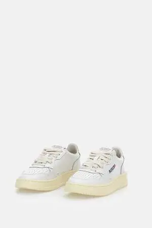 AUTRY Medalist Low Sneakers In Leather - White