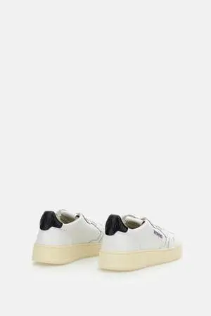 AUTRY Medalist Low Sneakers In Leather