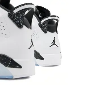 JORDAN 6 'oreo' Sneaker - White/black