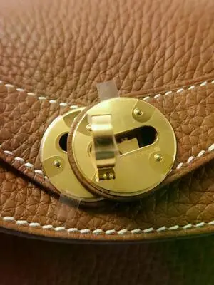 Hermès 26 Lindy Two-way Tote Bag