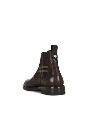 Burberry Pembroke Boot In Brown
