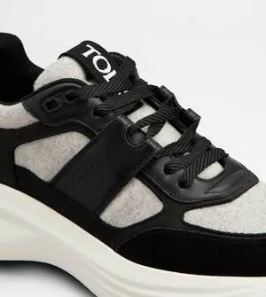 TOD'S Leather Sneakers