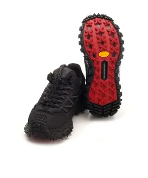 Moncler Trailgrip Gtx Low-top Sneakers - Black
