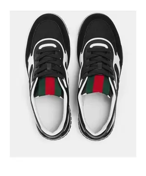 Gucci Logo Lace-up Sneakers
