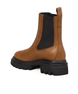 Hogan Round Toe Slip-on Boots