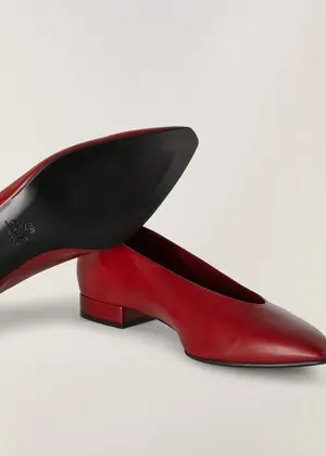 Loro Piana Rebecca Pointed Flat Shoes