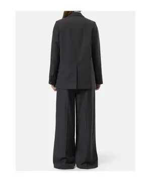 Closed Double-breasted Suit Jacket