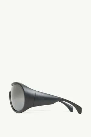 Moncler Thyra Oval Sunglasses