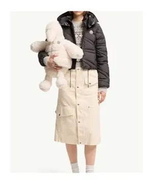 Moncler Leona 2-in-1 Hooded Short Down Jacket