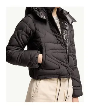 Moncler Leona 2-in-1 Hooded Short Down Jacket