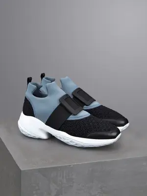 ROGER VIVIER Viv Run Sneakers