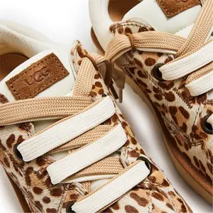 UGG Logo Low-top Sneakers