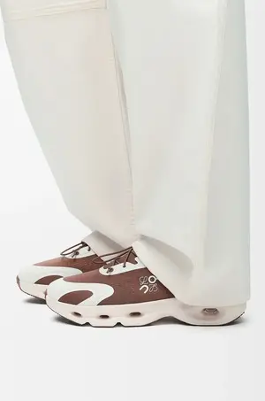 Loewe X On Sneakers - Taupe/eggshell Color