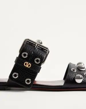 Valentino Garavani Nellcôte Eyelet Detailed Buckled Slide Sandals