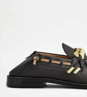 TOD'S Leather Mules With Handcrafted Stitching