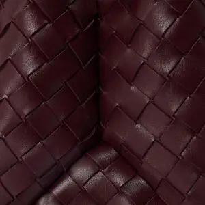 Bottega Veneta Lightweight Handbag