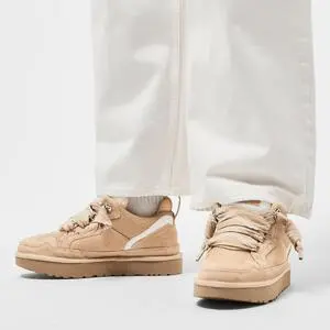 UGG Low-top Sneakers