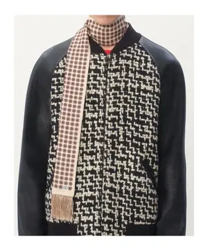 Valentino Garavani Patterned Fringe Detailed Scarf