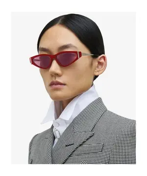 Alexander McQueen T-bar Cat-eye Frame Sunglasses - Red/silver