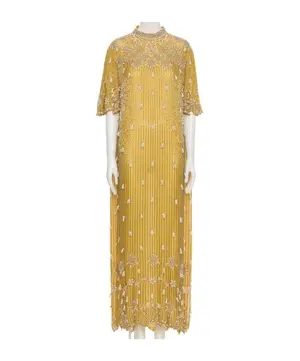 Valentino Garavani Embellished Short Sleeve Gown