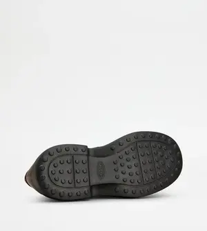 TOD'S Leather Loafers With Chain Detail
