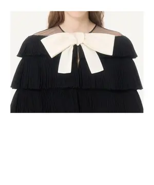 Valentino Garavani Bow-tie Cape Coat
